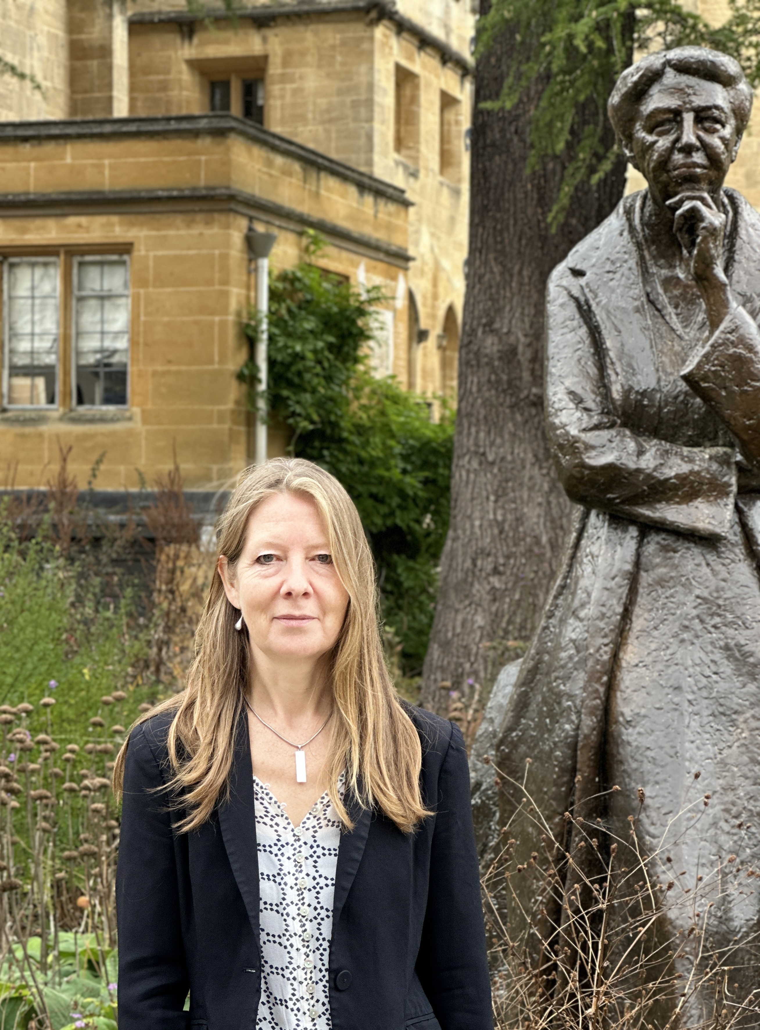 2025: Rachel Murray Leaving | University of Bristol Law School ...