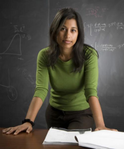 Dr Rakhi Mahbubani | School of Physics | University of Bristol