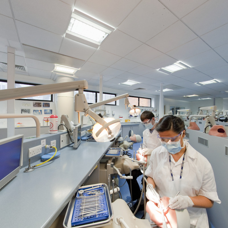 360 tour: Dental Hospital Clinical Skills Laboratory